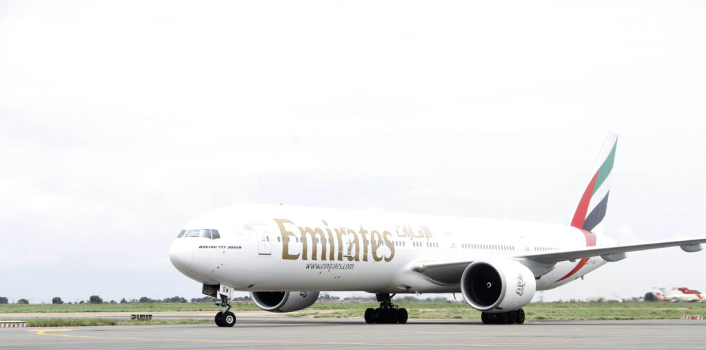 Emirates quer recrutar tripulantes de cabine angolanos - Angola Viva
